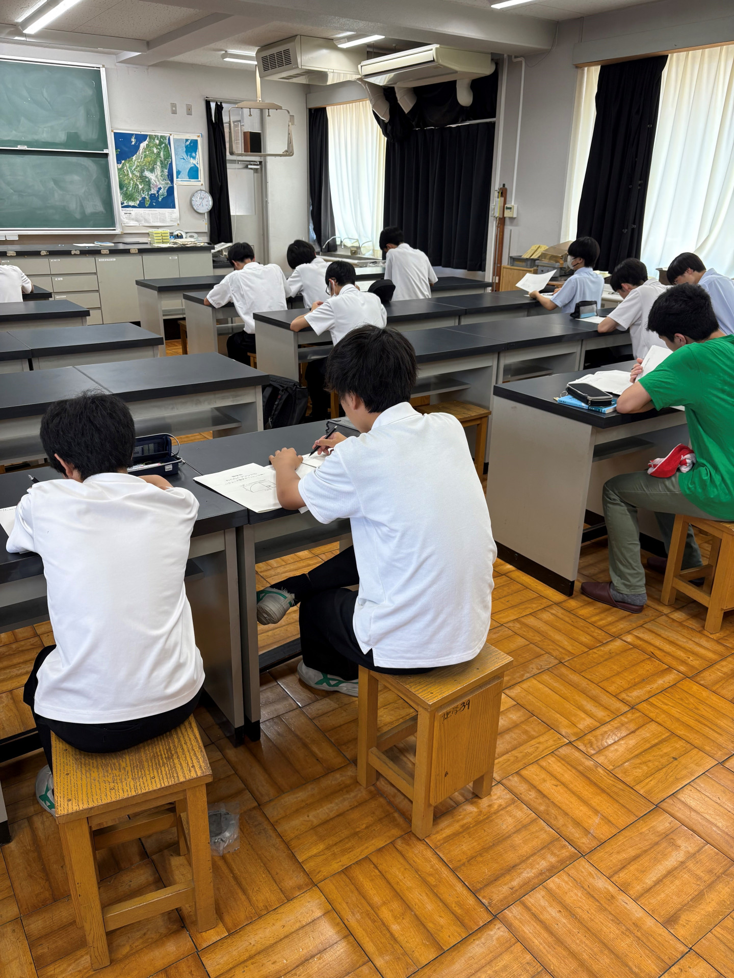 夏期講習（日本数学オリンピック、日本ジュニア数学オリンピック）を実施しました。 ｜ 東京都立富士高等学校・附属中学校 | 東京都立学校